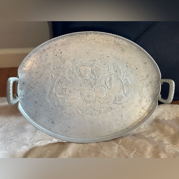 Everlast | Dining | Vintage Silver Plated Tin Punched Serving Platter ...